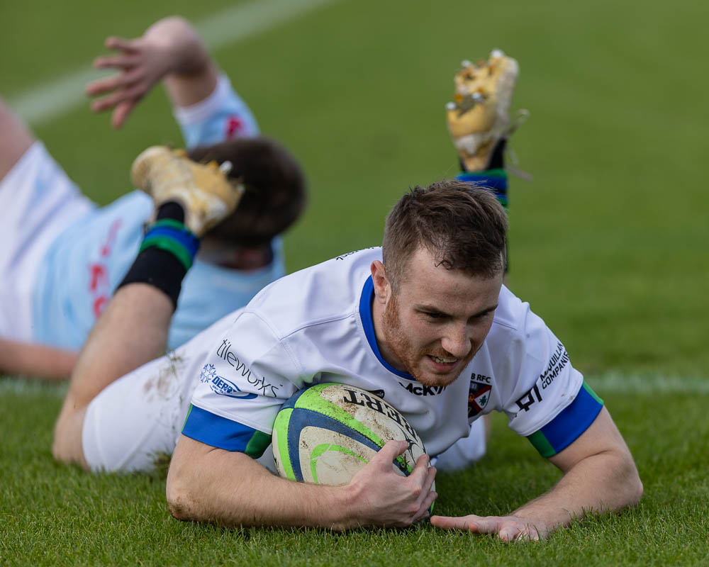 The Front Row Union Sport - AIL1B: Queens 41 Garryowen 32