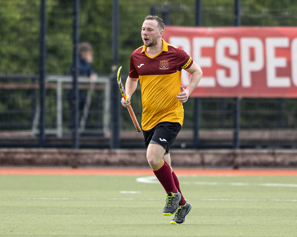 Linden Cup: PSNI 2 Mossley 4 AR Final – The Front Row Union Sport